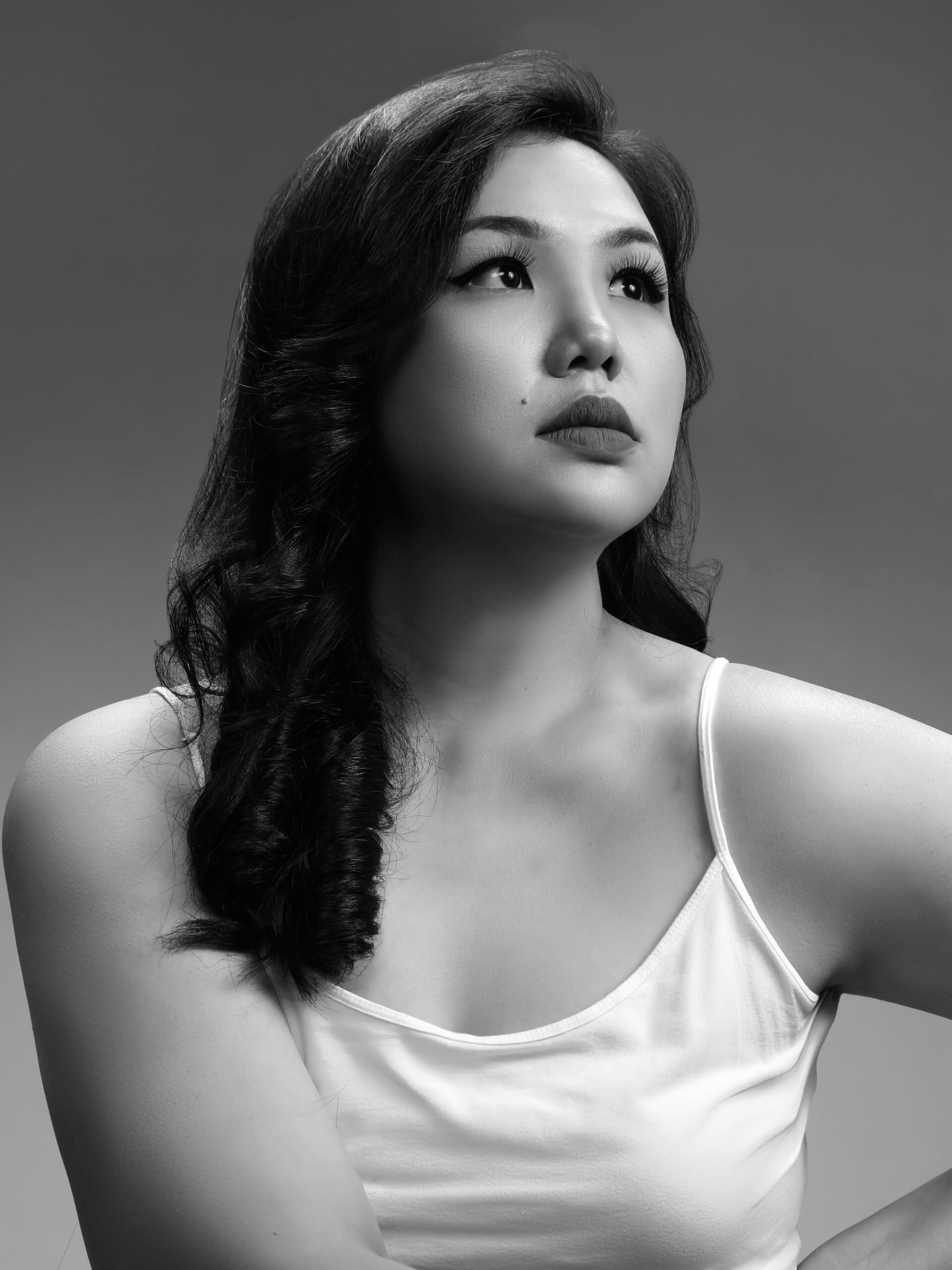 dr. Ellen Theodora, MBBS, MARS, MM, Dipl.AAAM - Clinic de' Votre Peau